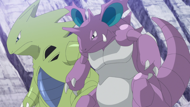 Archivo:EP1320 Tyranitar y Nidoking.png - WikiDex, la enciclopedia Pokémon